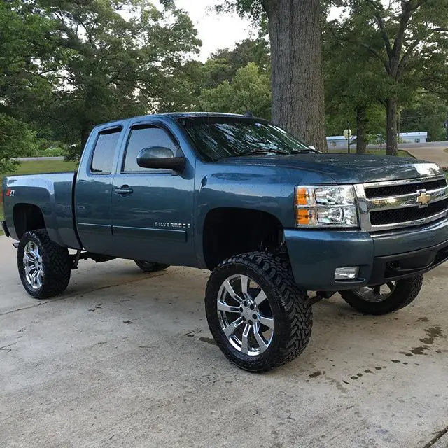 35 Tires On 22 Wheels