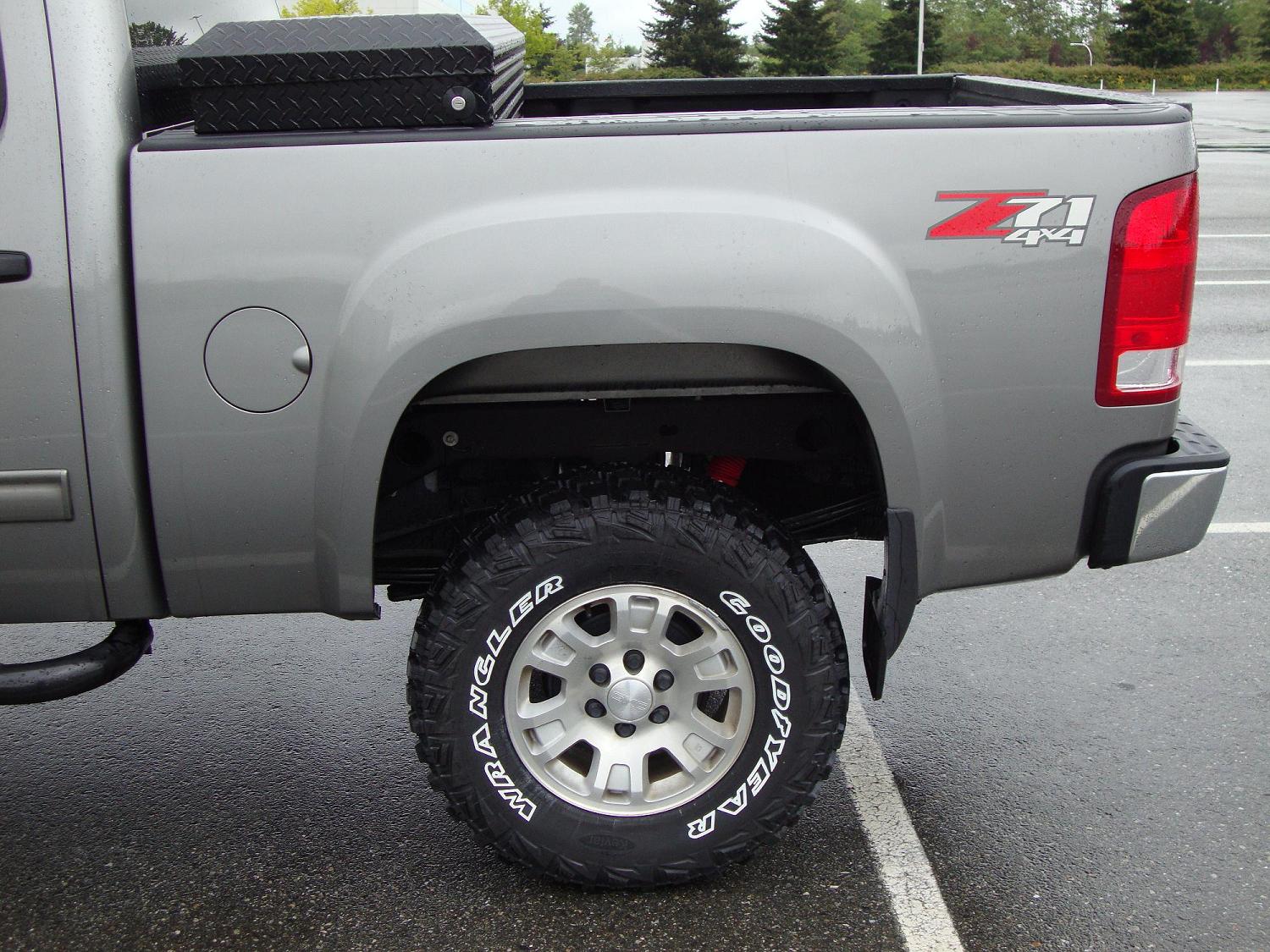 33's On 18s Vs 33's On 17's - Wheels, Tires, & TPMS - GM-Trucks.com