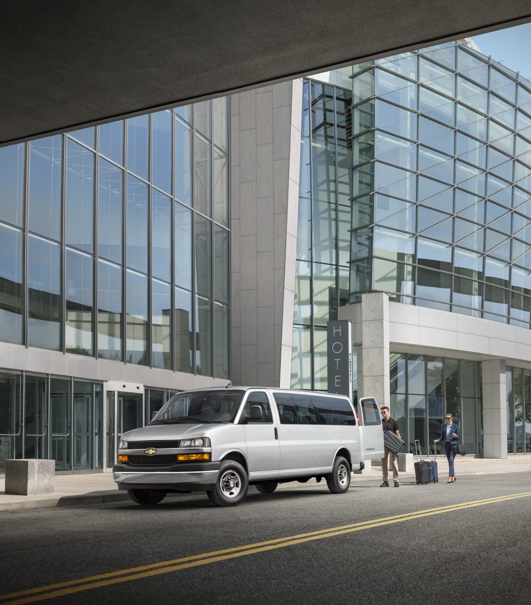 Chevy Updates 2021 Commercial Vehicle Features List and Specs | GM ...