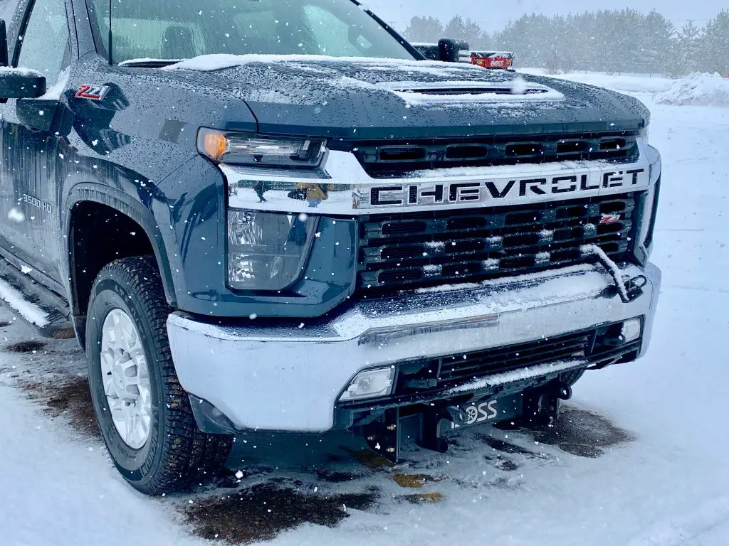Chevy Silverado HD + BOSS Snowplow = Winter's Worst Nightmare | GM ...