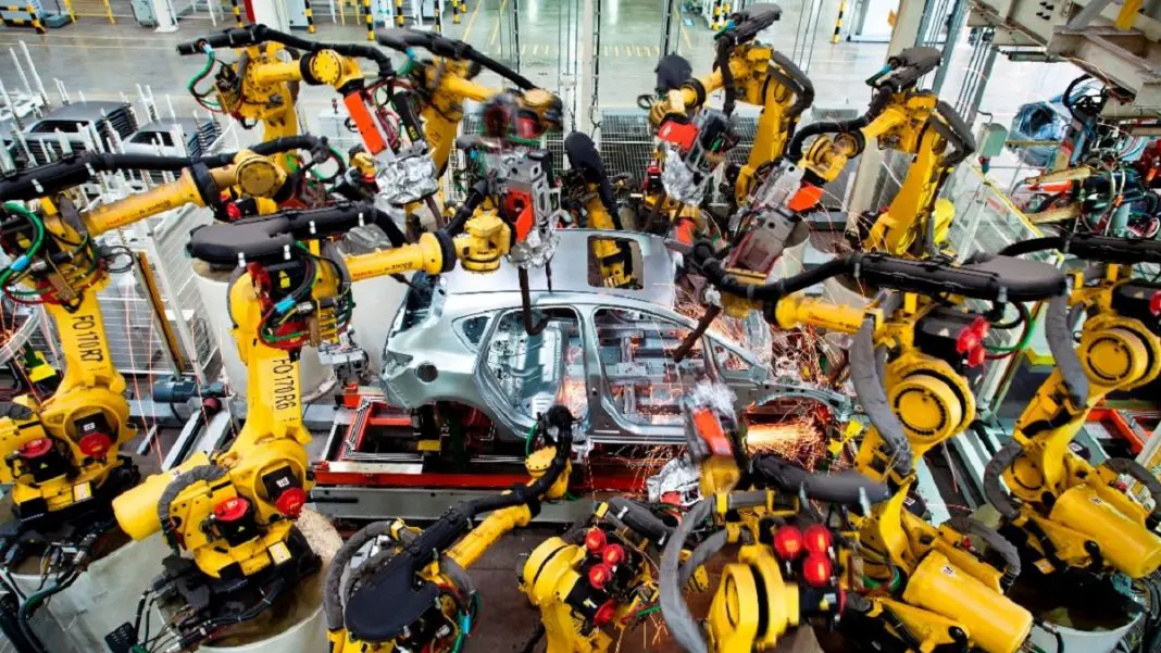 GM Highlights Its American-Made Scores - But What Does a Closer Look ...