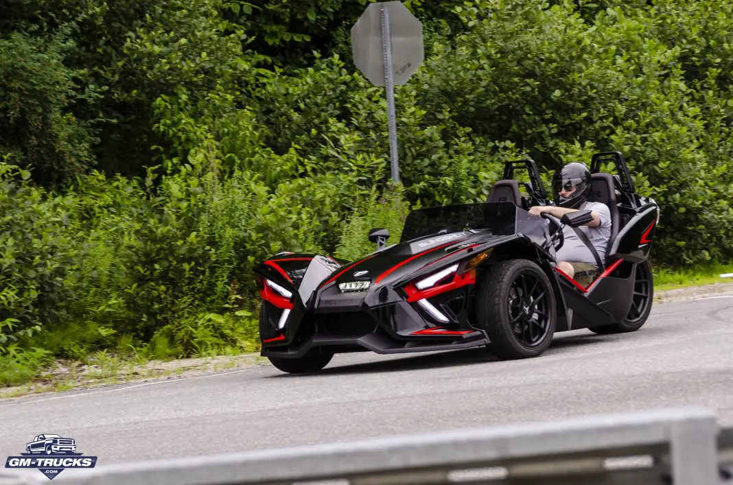 Reviewed: Polaris Slingshot R Is Thrilling, Exciting & Expensive | GM ...