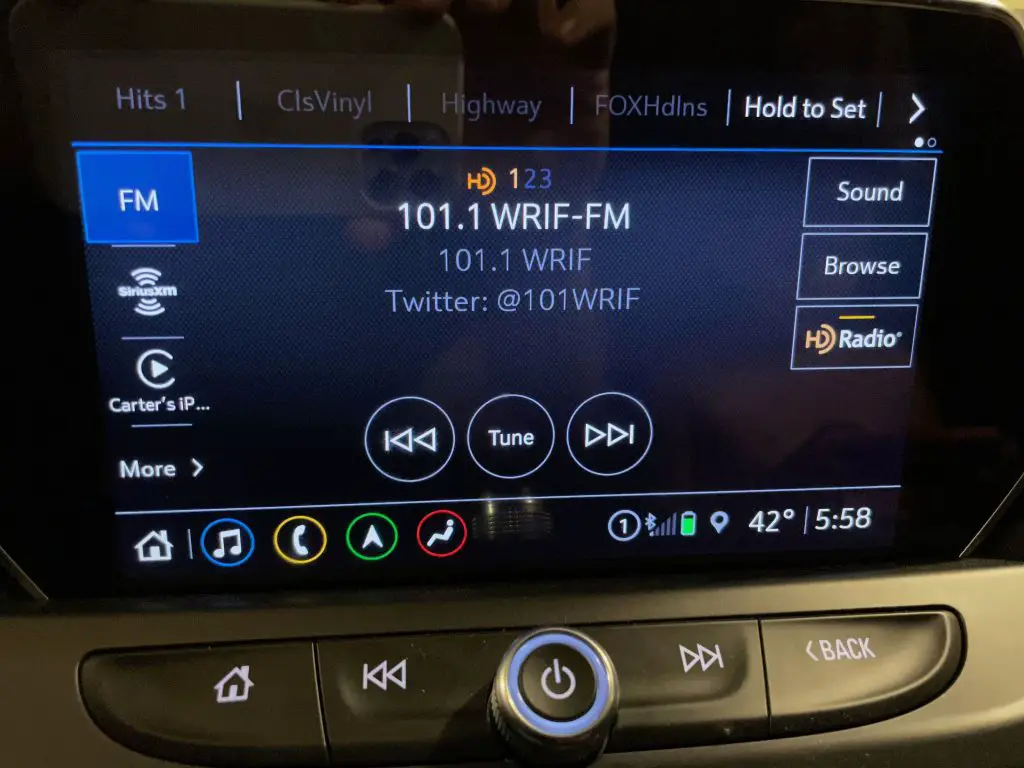 Wireless Android Auto And Apple CarPlay Upgrade On The Way For 2020 ...