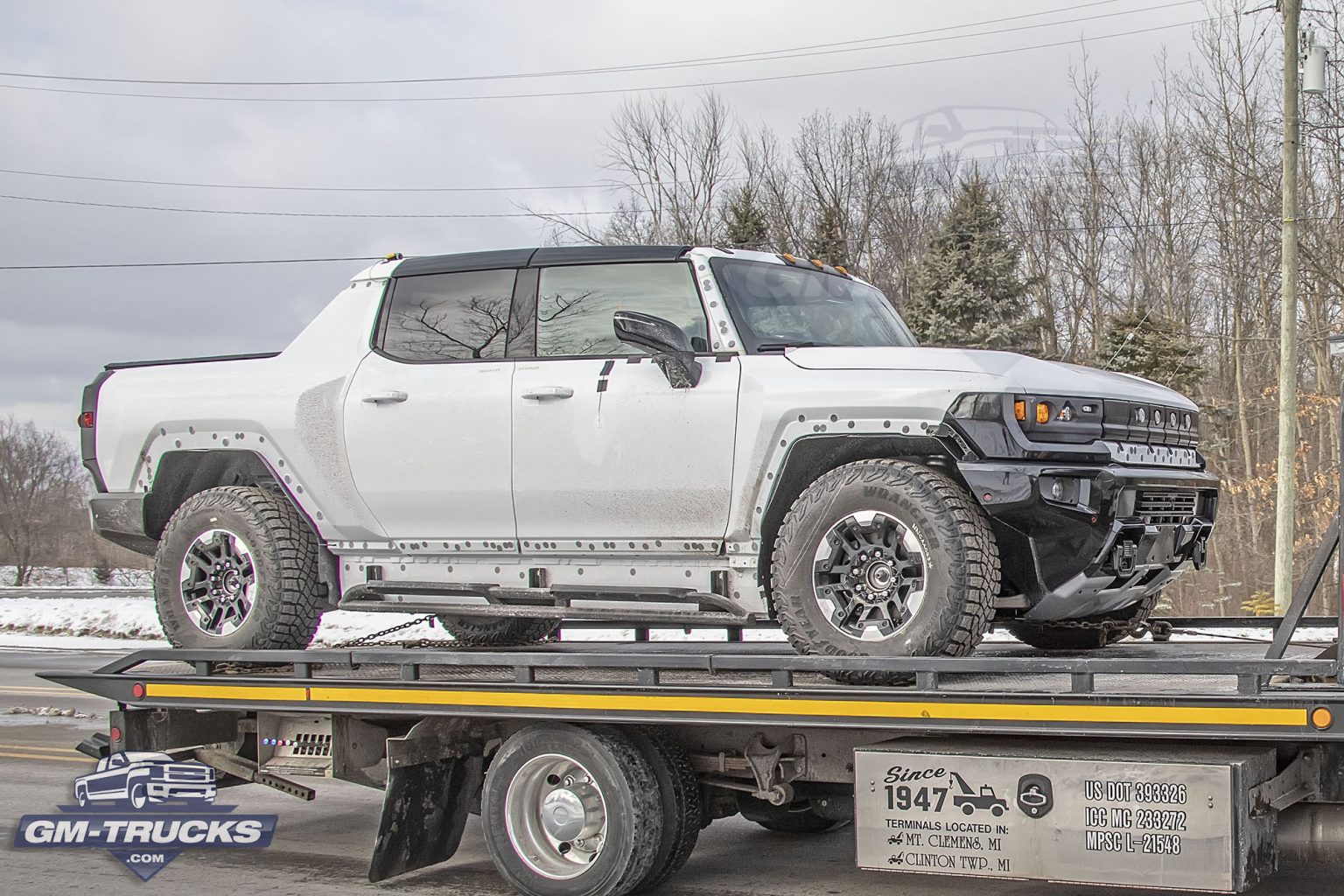 [Spy Shots] GMC HUMMER EV Caught Testing | GM-Trucks.com