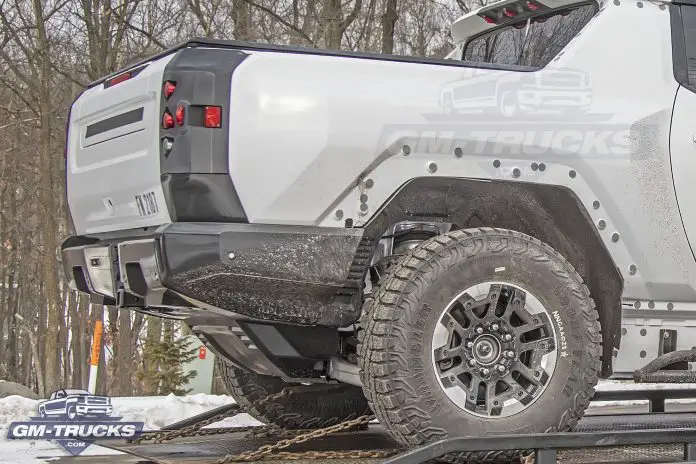 [Spy Shots] GMC HUMMER EV Caught Testing | GM-Trucks.com