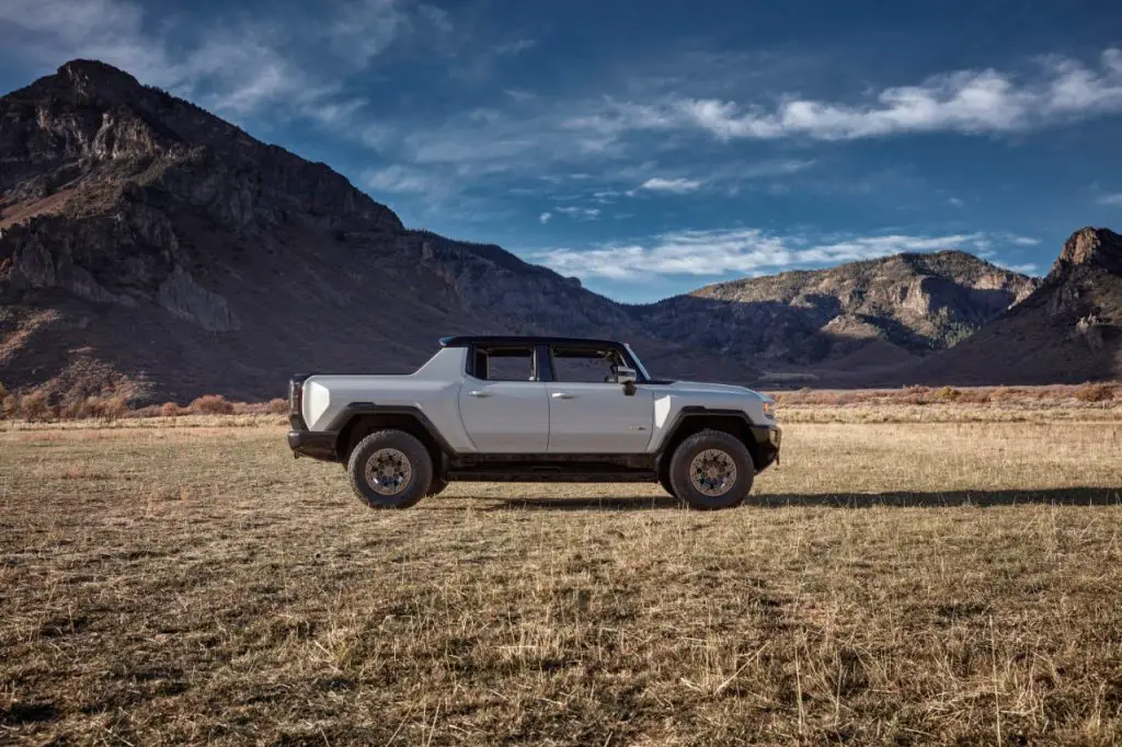 HUMMER EV Extreme Off-Road Package Will Feature Huge Tires, 4 Upgraded ...