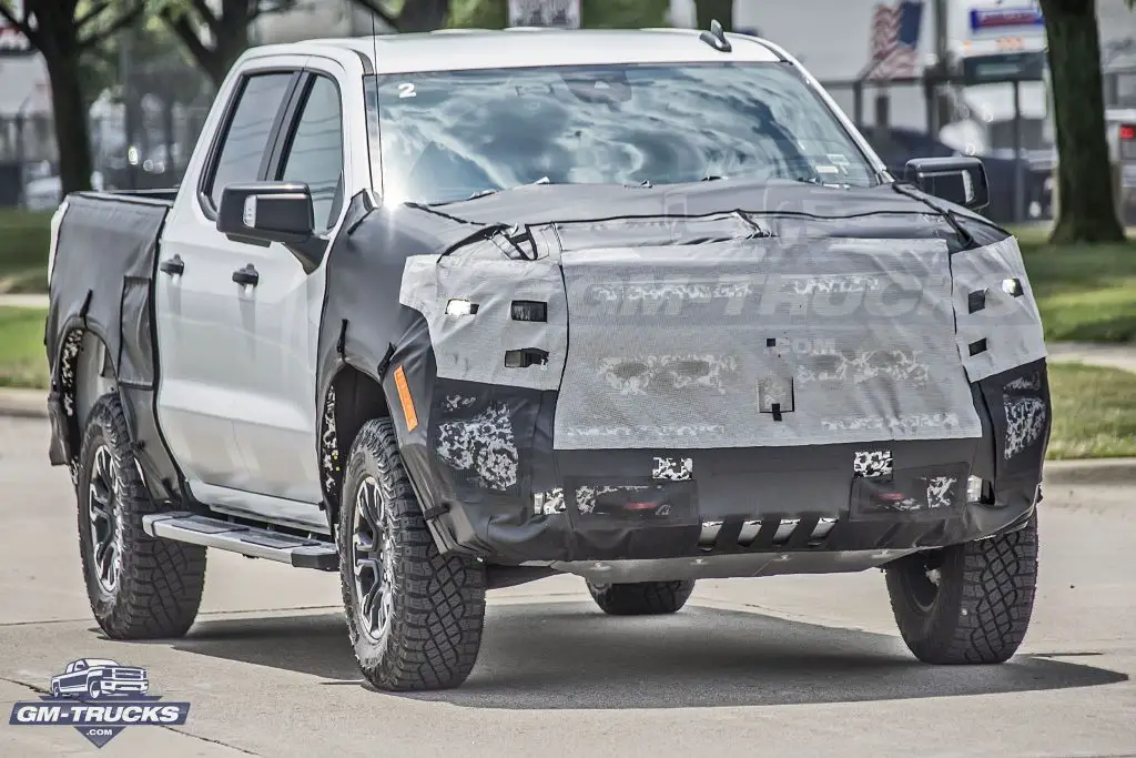 It's Official! Super Off-Road Silverado ZR2 Is On The Way | GM-Trucks.com