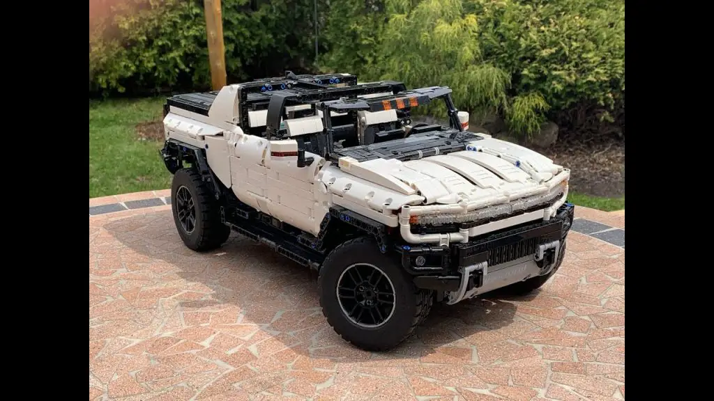 You Can Vote to Make This Lego Technic Hummer EV Model a Reality | GM ...