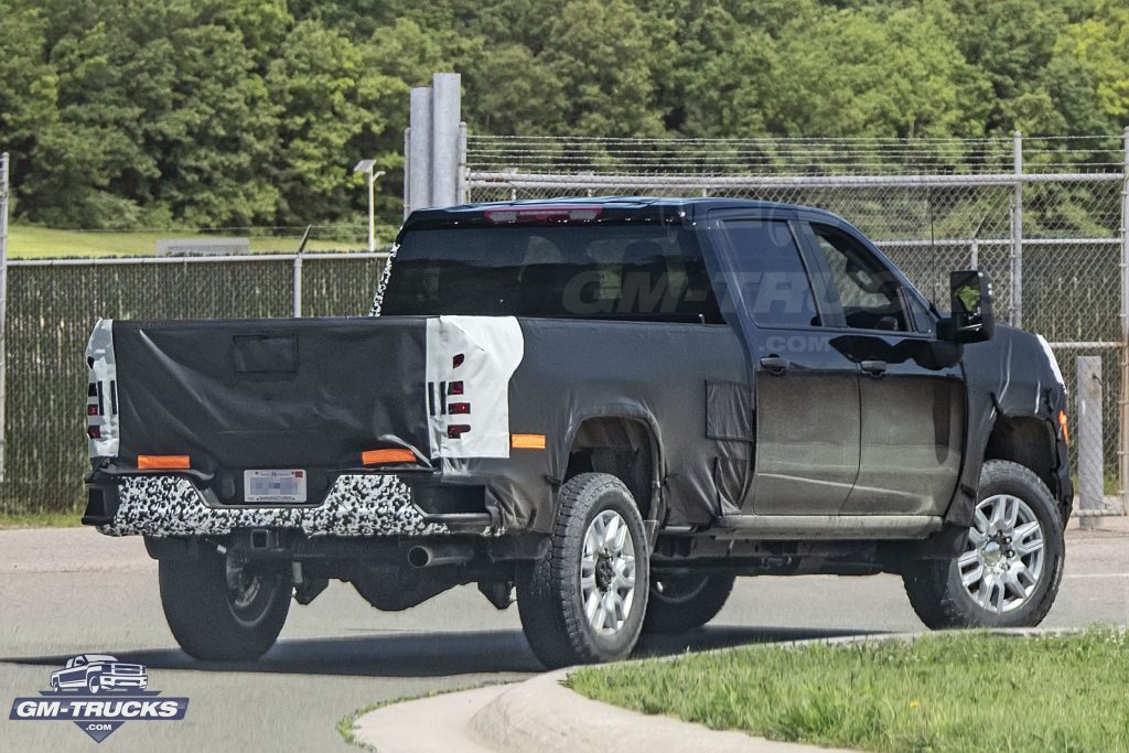 Interesting New 2023 Chevrolet Silverado HD Prototype Caught Testing ...