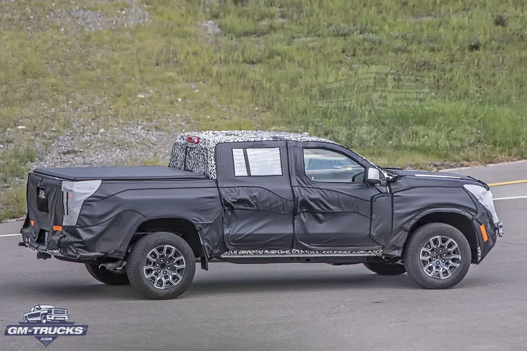Is This The All New 2023 GMC Canyon Testing With New Wheels? | GM ...