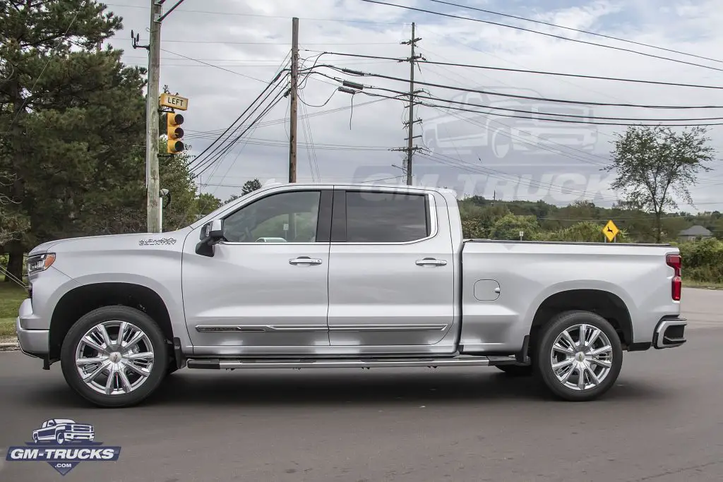 Undisguised 2022 Silverado High Country On Public Roads For The First ...