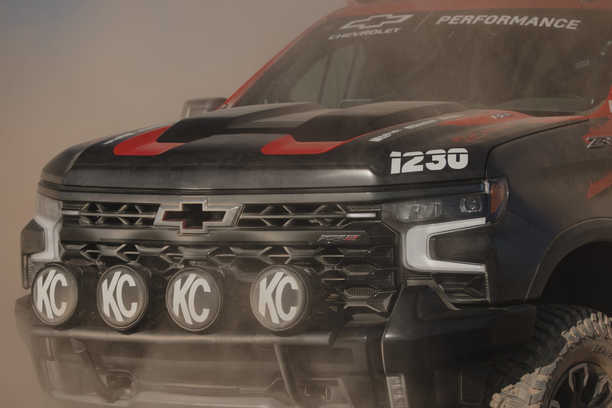 Pair of Chevy ZR2 Trucks Win Big in Desert Racing | GM-Trucks.com
