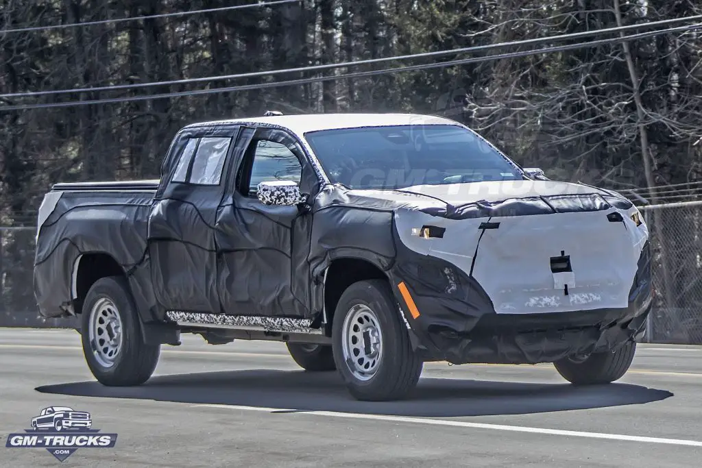 2023 Chevrolet Colorado Headlights Are Illuminating | GM-Trucks.com