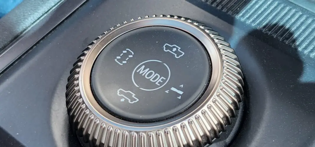 HUMMER EV Has A Mystery Button And Even GMC Doesn't Know What It Will ...