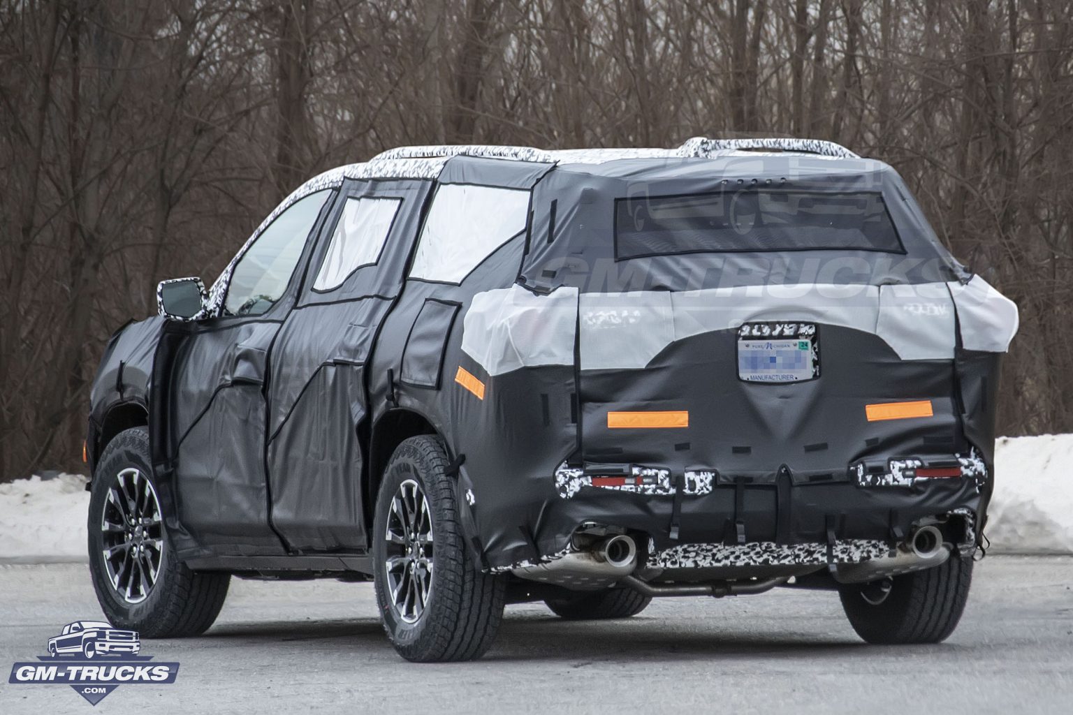 Off-Road Oriented 2024 GMC Acadia AT4 Prototype Photographed | GM ...