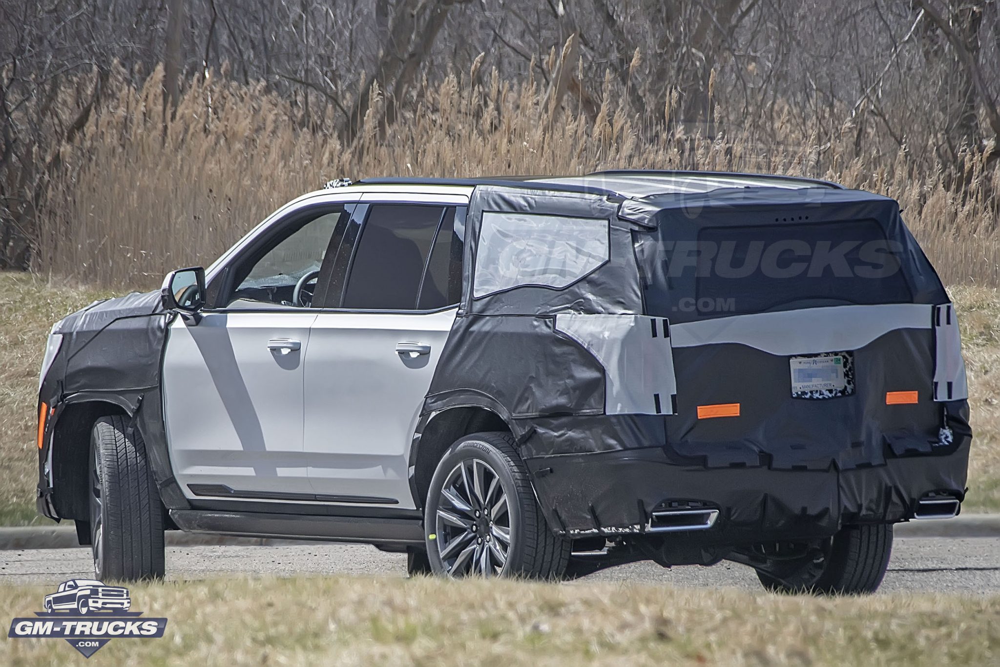 Spied: New Cadillac Escalade Styling Details Revealed | GM-Trucks.com