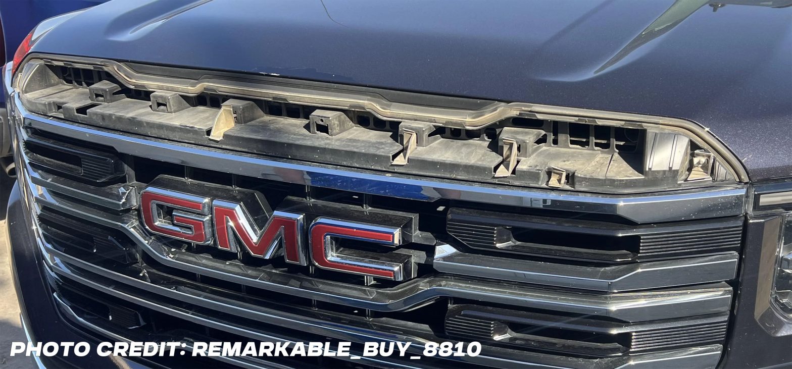 GMC Recalls Over 70,000 Sierra Pickups - Owners Report Grilles ...